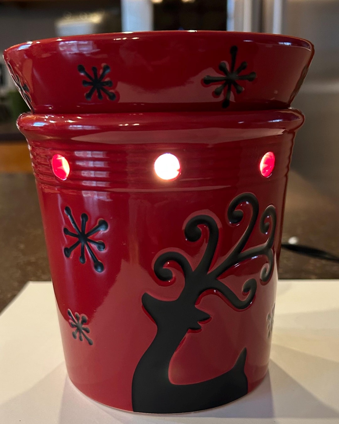 Scentsy Full Size Wax Melt Warmer Red Holiday "prancer" Christmas ...