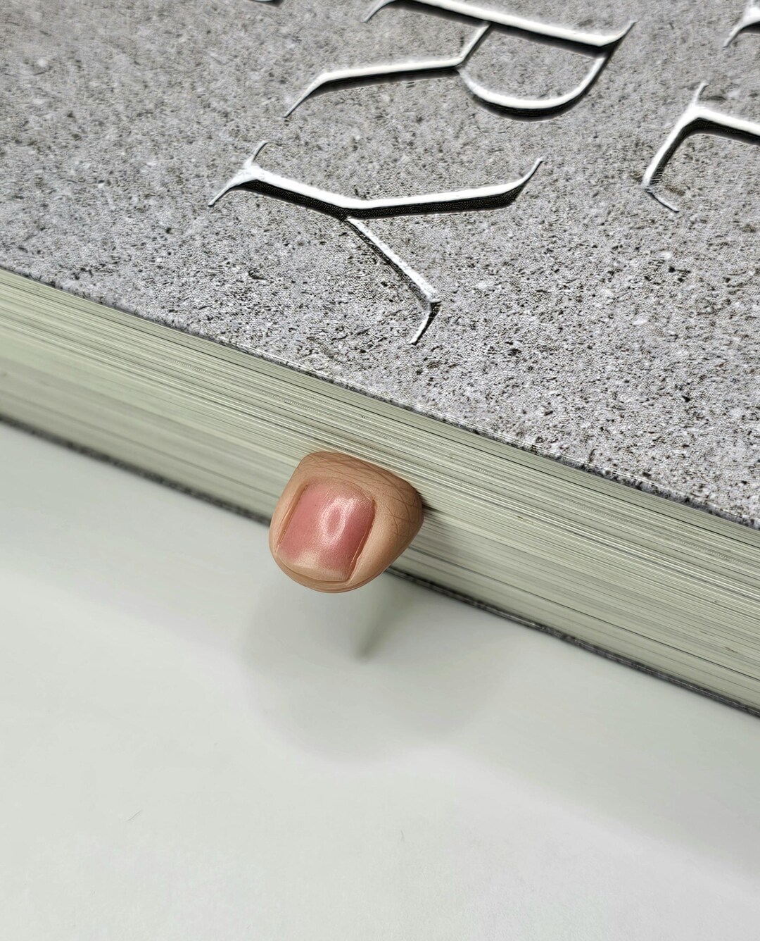 The Finger Bookmark (slip In) , Quirky Page Marker for Readers - Etsy