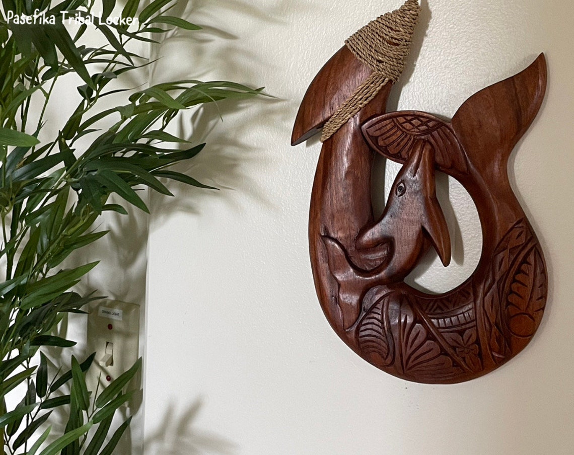 Hand-carved Sea Hibiscus Wood Makau – Dolphin Tribal Design - Etsy