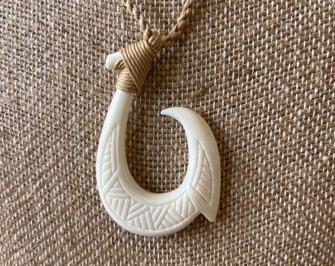 Adjustable Solid Bone Handcarved Makau (fish Hook) Necklace - Beautiful ...