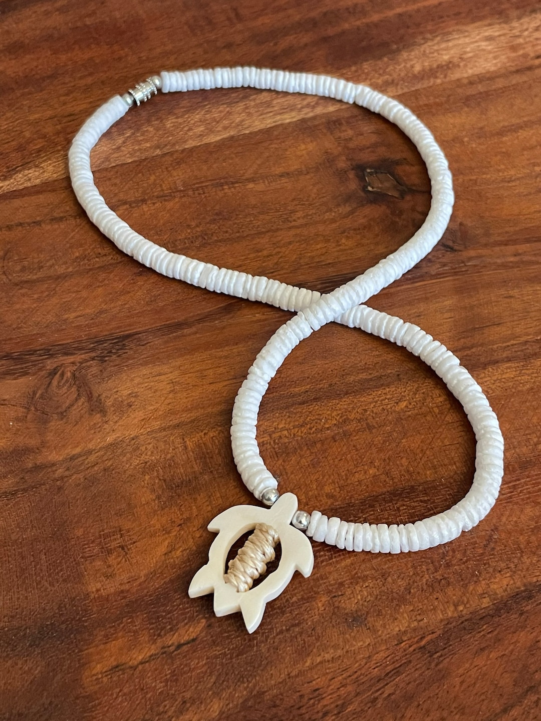 Polynesian Litub Shell Necklace – Hand Carved Bone Turtle Pendant - Etsy