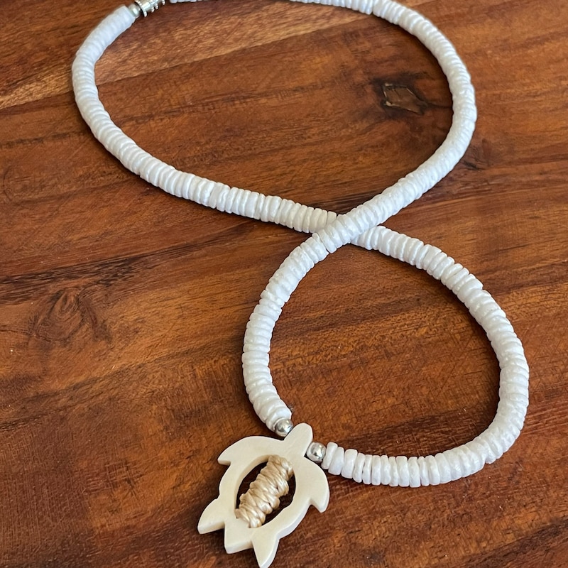 Puka Sea Turtle Necklace - Etsy