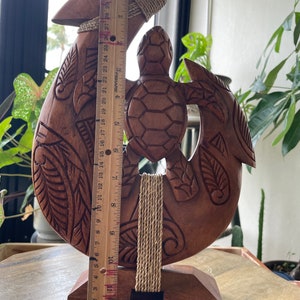 Amazingly Detailed Solid Sea Hibiscus Wood- Hand-carved Makau With Honu ...