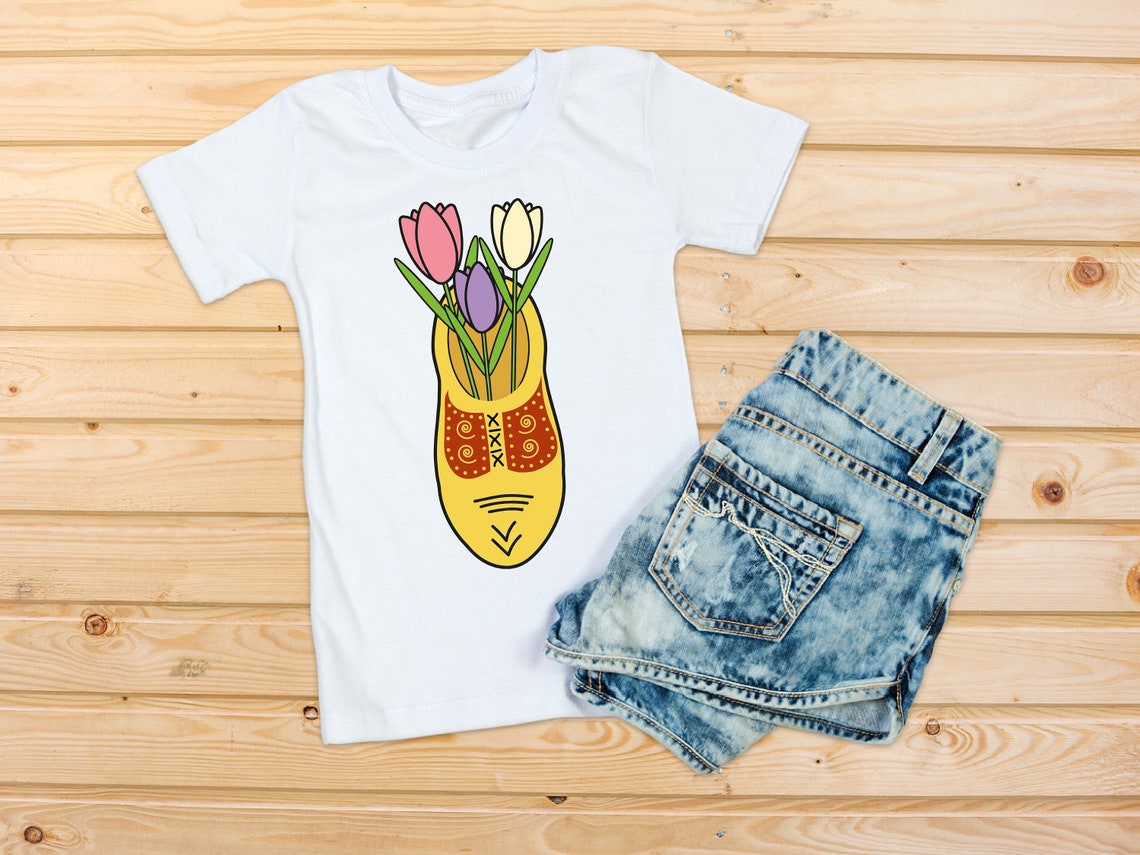 SVG Clogs With Tulips Cut File SVG Clog Holland Svg Cut File Png Cricut ...