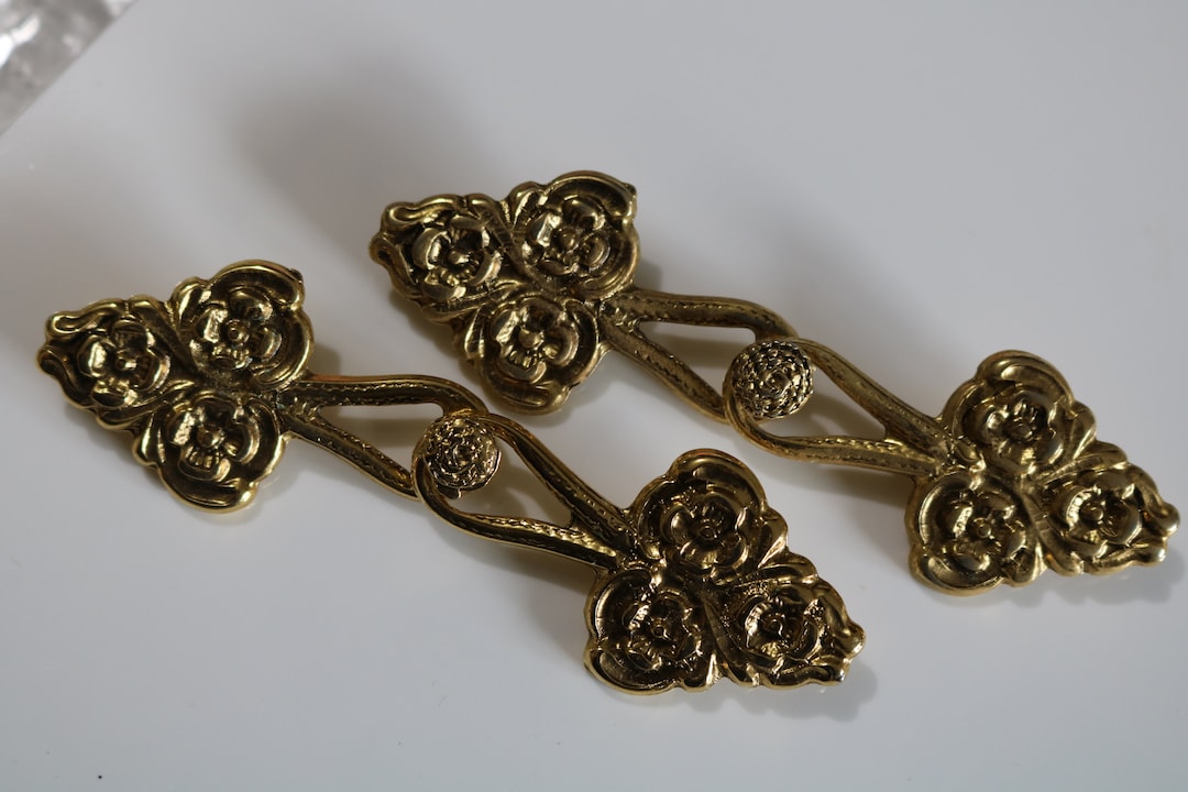 Vintage European Gold Metal Frog Closure / Sewing Closure , Flower ...