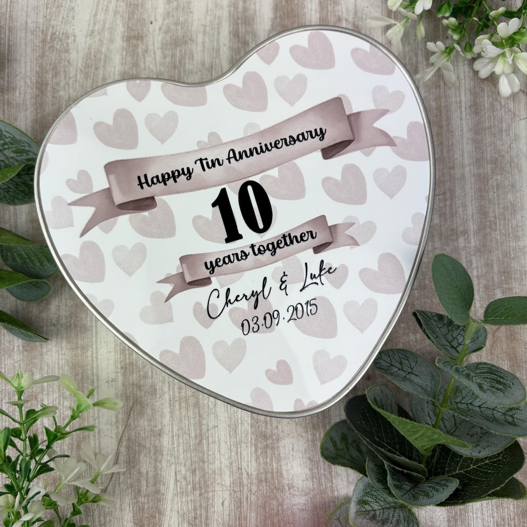 Personalized 10 Year Tin Anniversary Keepsake Box: Custom Names & Date ...