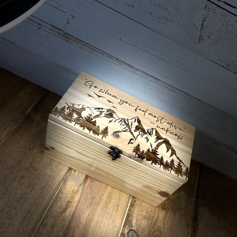 Large Box Mountain Scene Memento Gift Box - Etsy