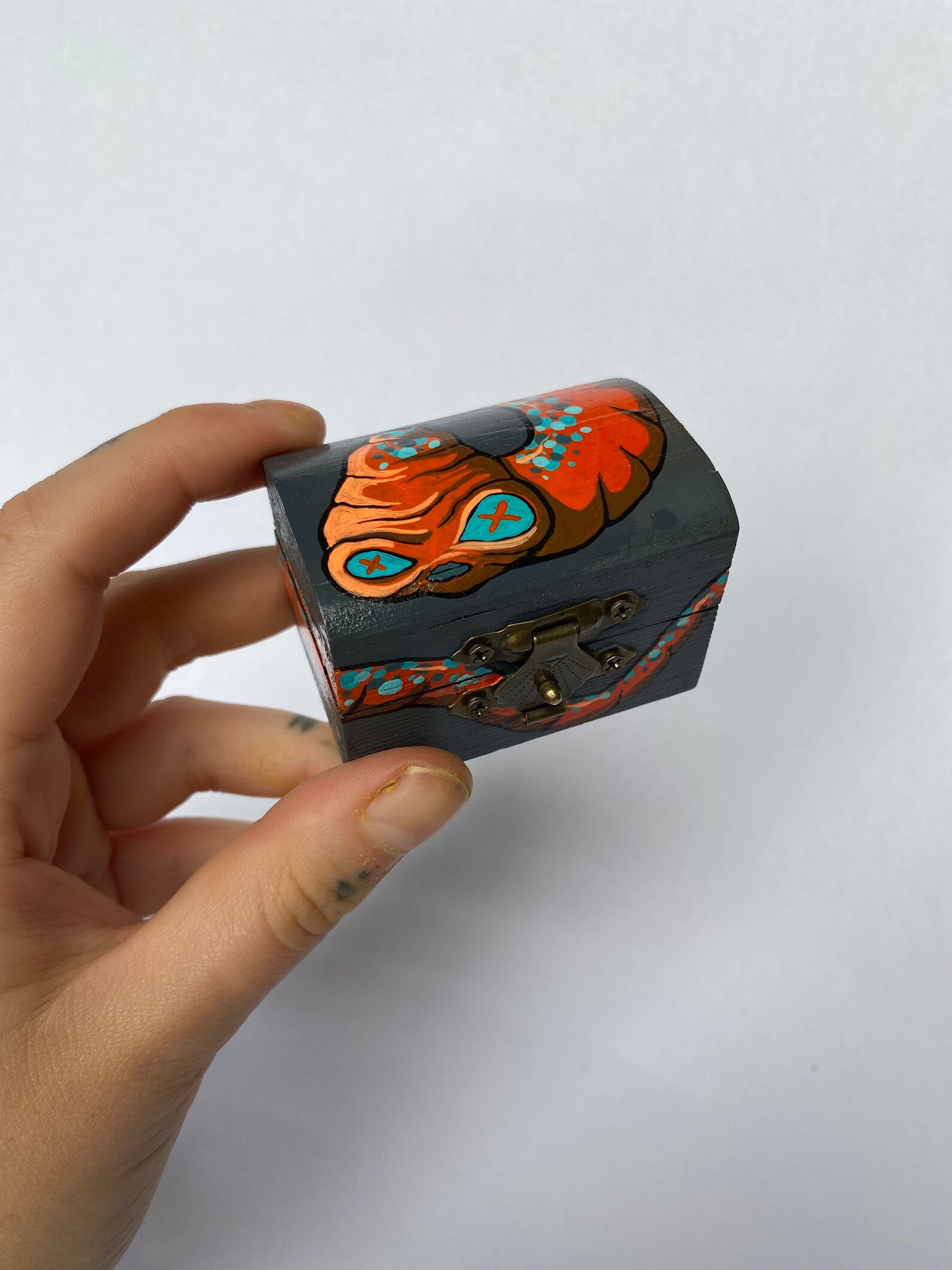 Hand Painted Stash Box. Trinket Box. Unusual Gift. Creepy. - Etsy