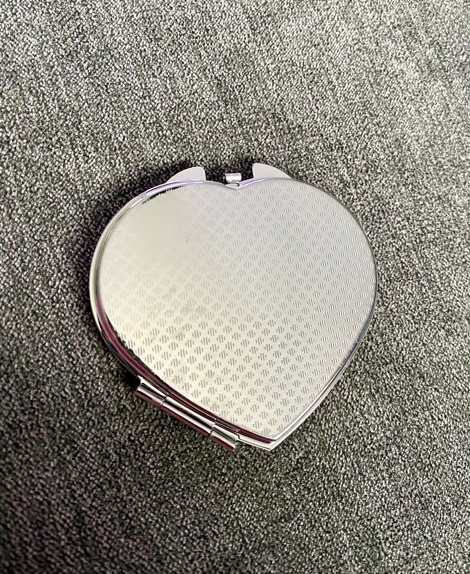 Personalised compact mirror love heart and square shape | Etsy