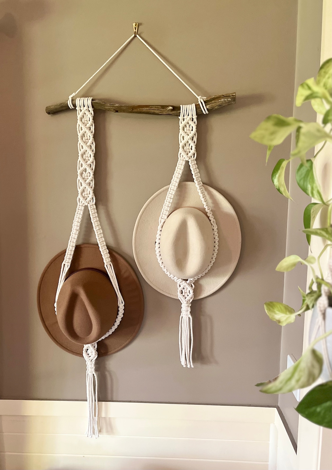 Macrame Hat Hangers on Driftwood, Macrame, Macrame Hat Wall Hanging ...