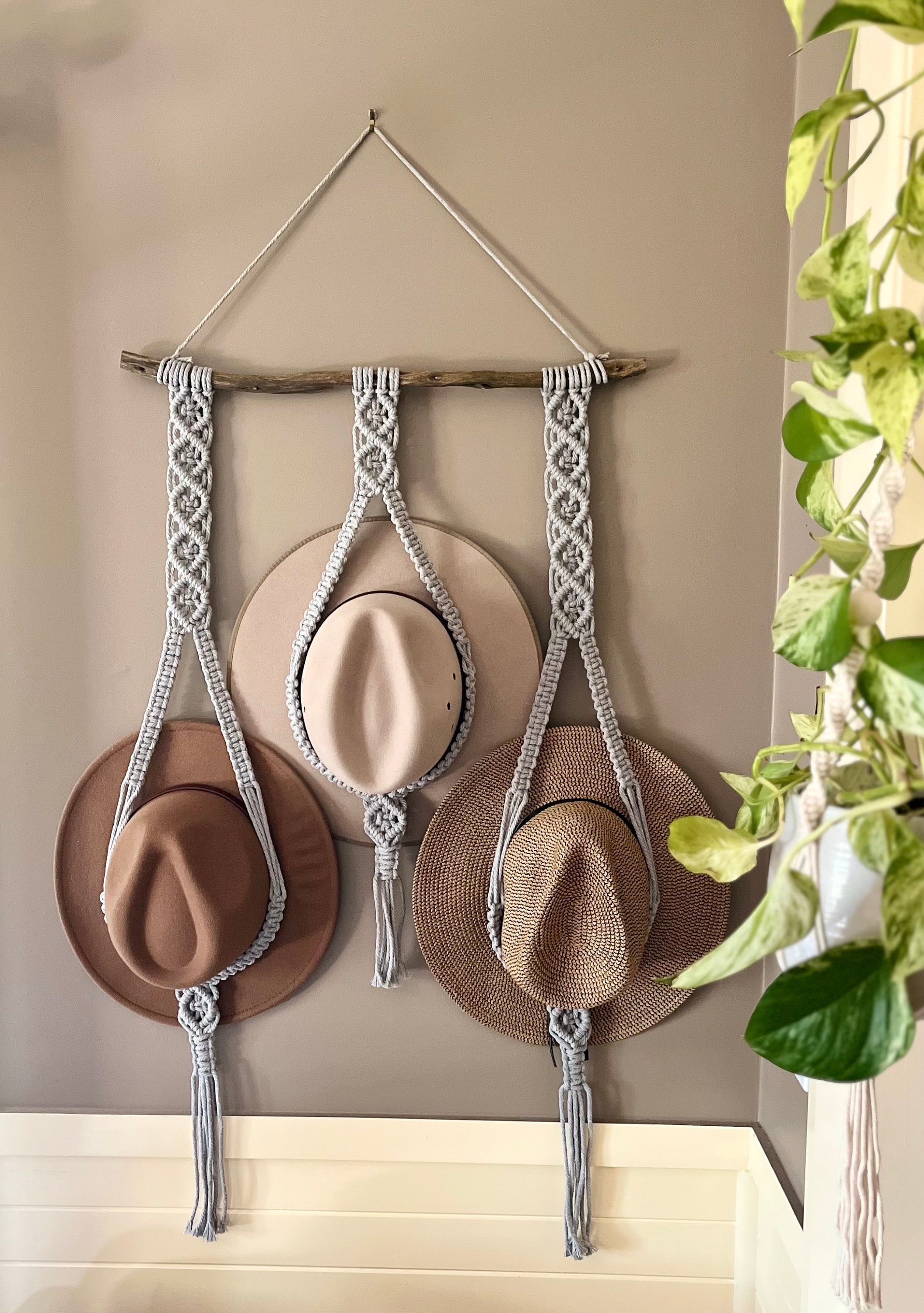 Macrame Hat Hangers on Driftwood, Macrame, Macrame Hat Wall Hanging ...