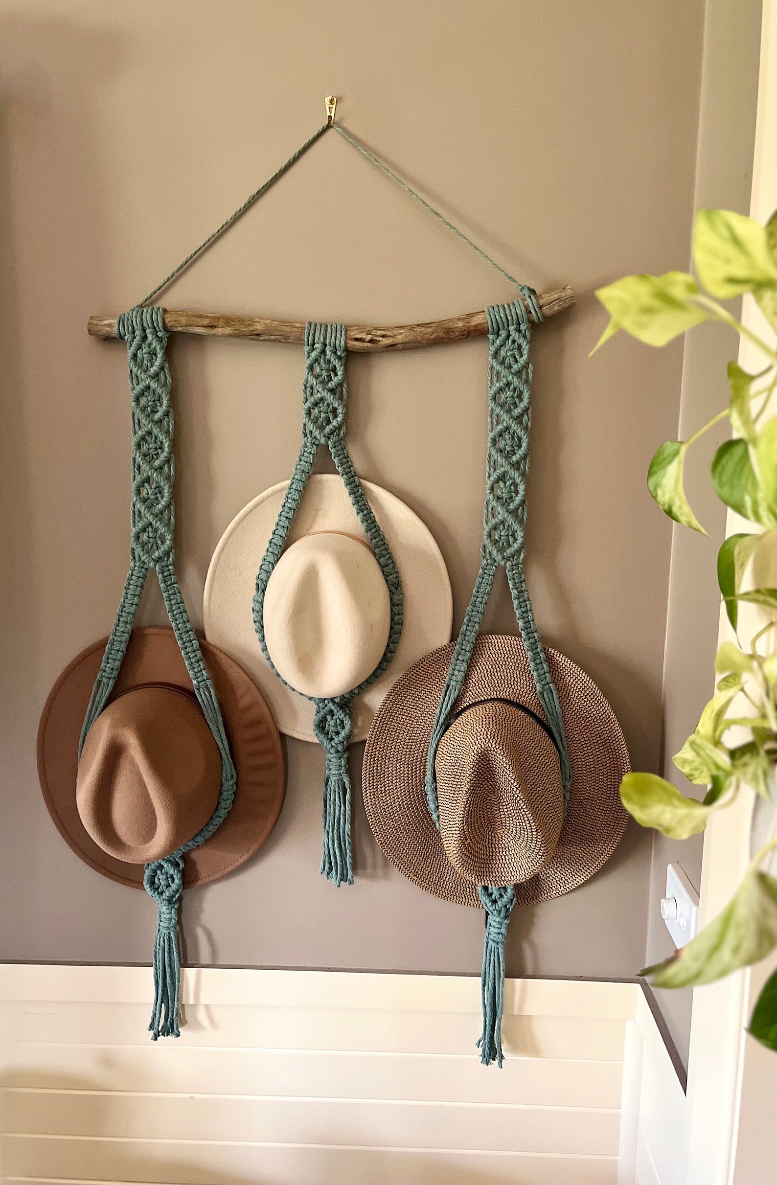 Macrame Hat Hangers on Driftwood, Macrame, Macrame Hat Wall Hanging ...