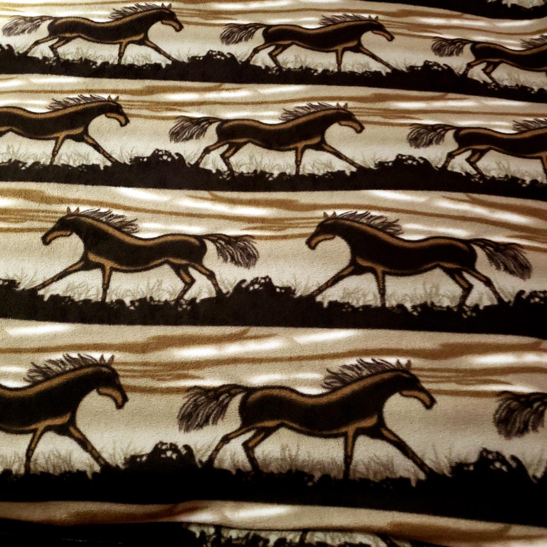 Equestrian River Mustang Horse Print Fleece Fabric 60" by the Yard Cozy ...