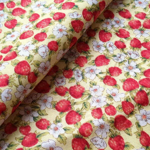 Small Strawberry Print Fabric - Etsy