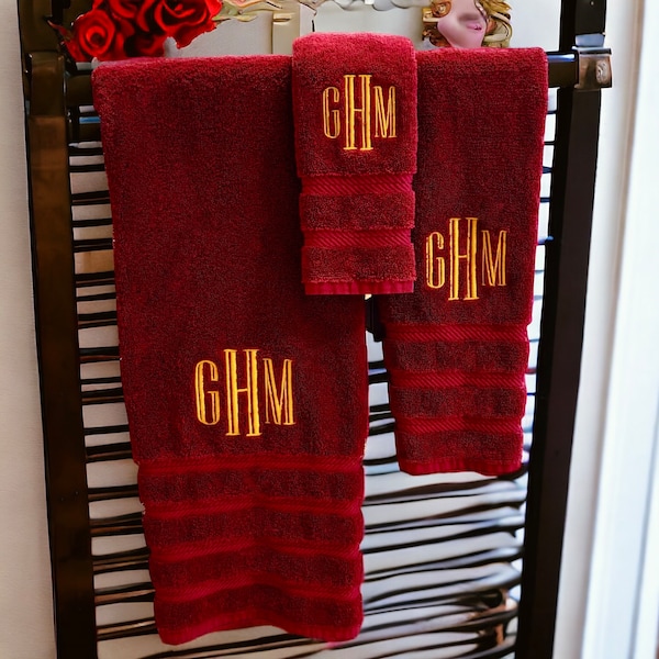 Monogrammed Towels - Etsy