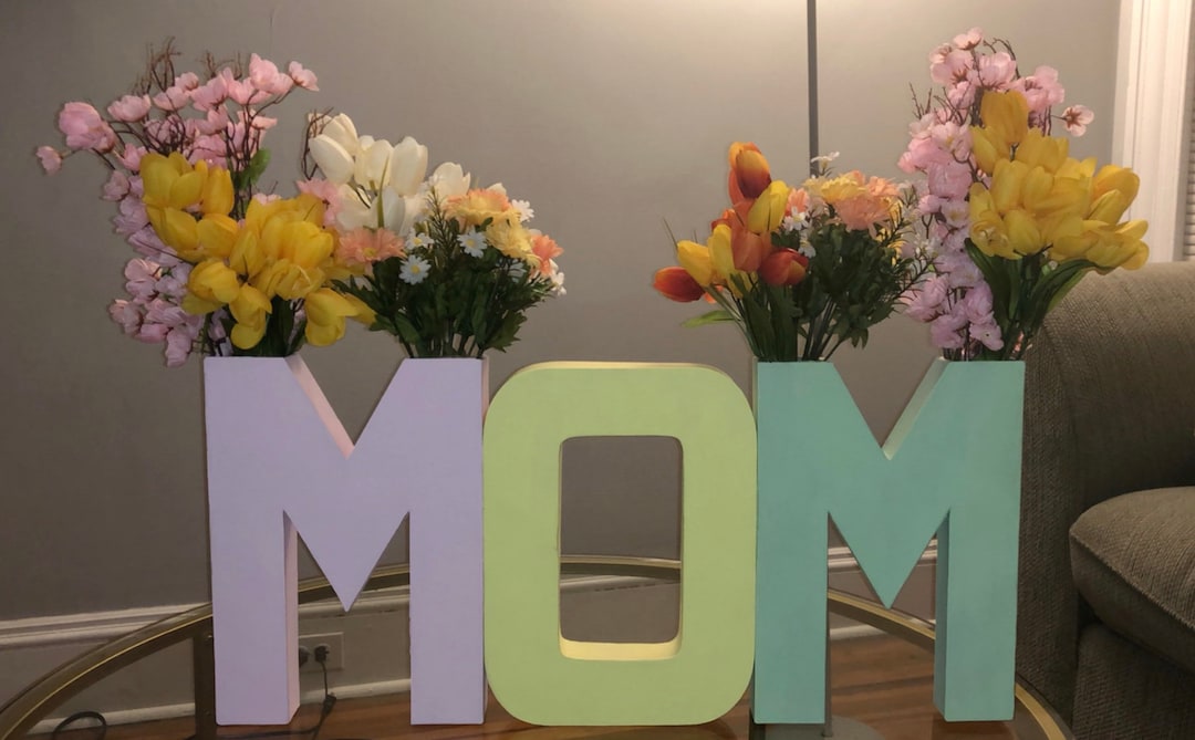 Custom Vase - CHOOSE Own Word/letters - Etsy