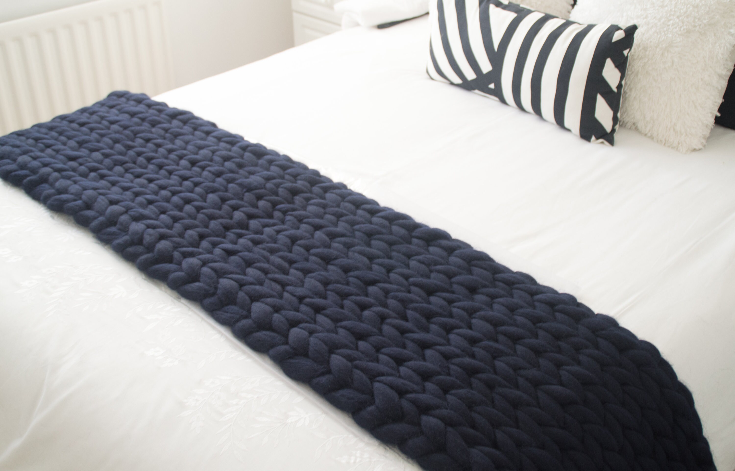 Merino Wool - Chunky Knitted Bed Runners - Etsy UK