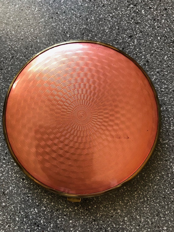 bright pink compact - Gem