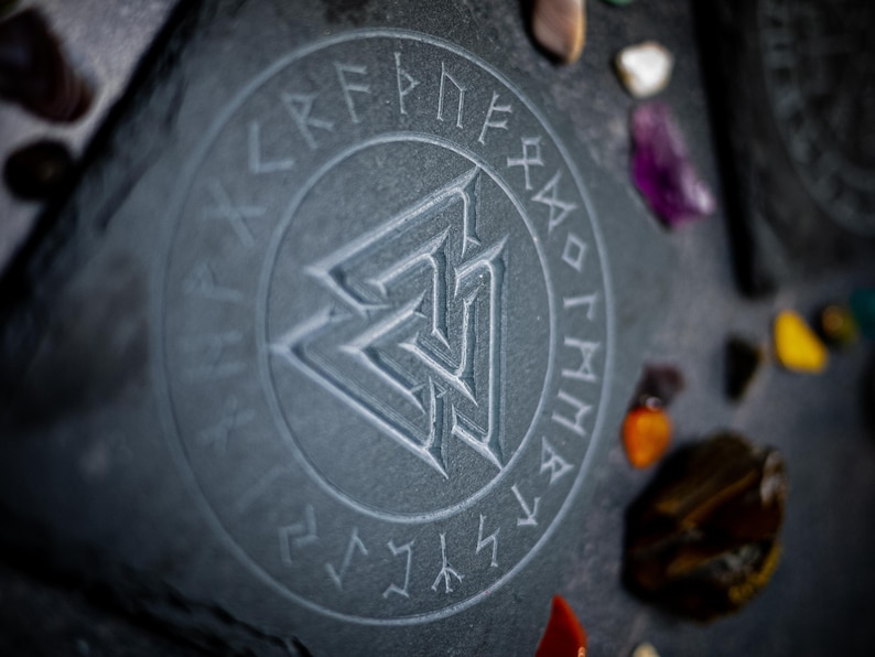 Personalised Valknut Coaster, Vegvisir Coaster, Norse, Valheim Inspired ...