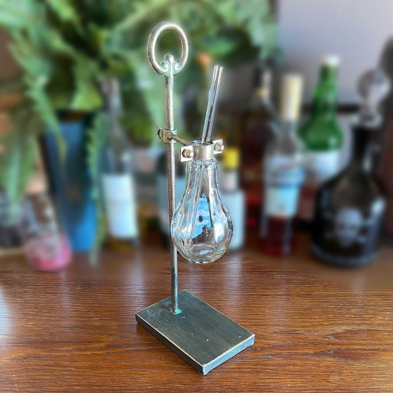 Edison Bulb Cocktail Glass & Display Stand (300ml) – Creative Drinkware ...