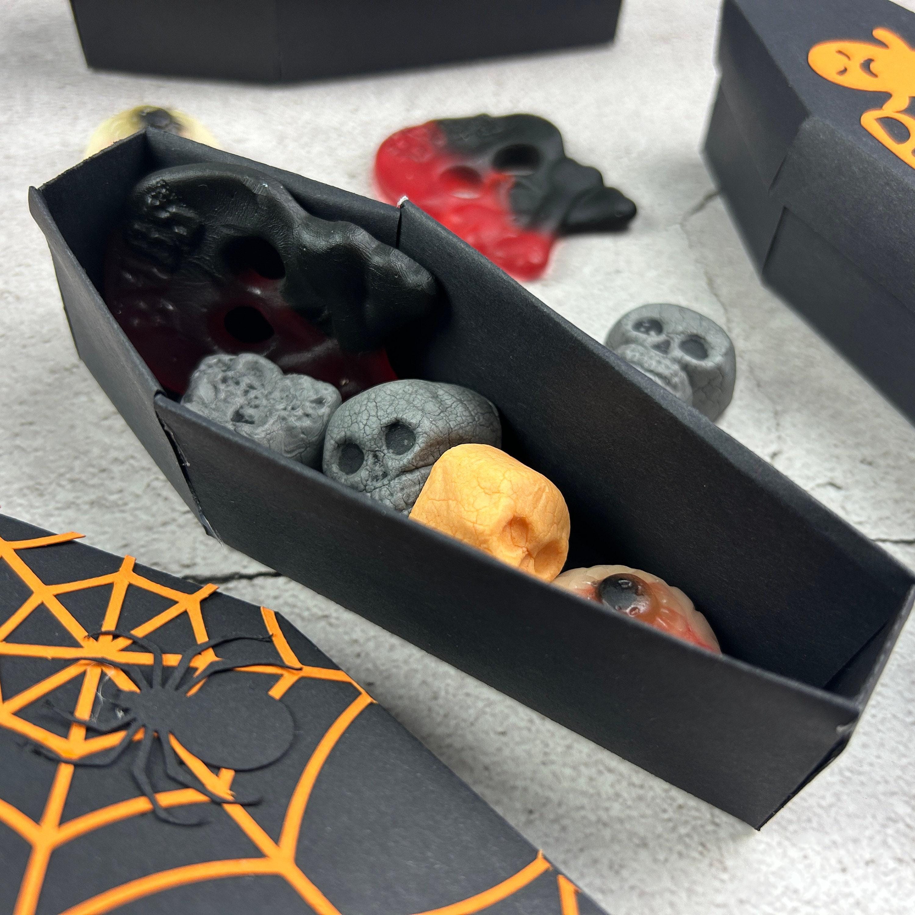 3 Coffin Box SVG Bundle, 3D Scary Halloween Candy Coffin, Papercraft ...
