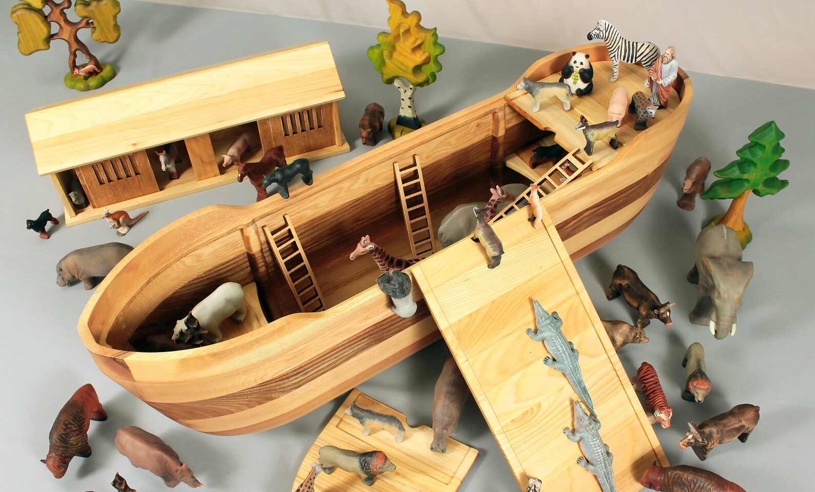 Wooden Noah's Ark With Animals Figures Montessori and | Etsy