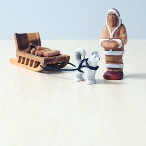 Wooden Inuit People, Wooden Eskimo Figures, Hand Made Toy, Inuit With ...
