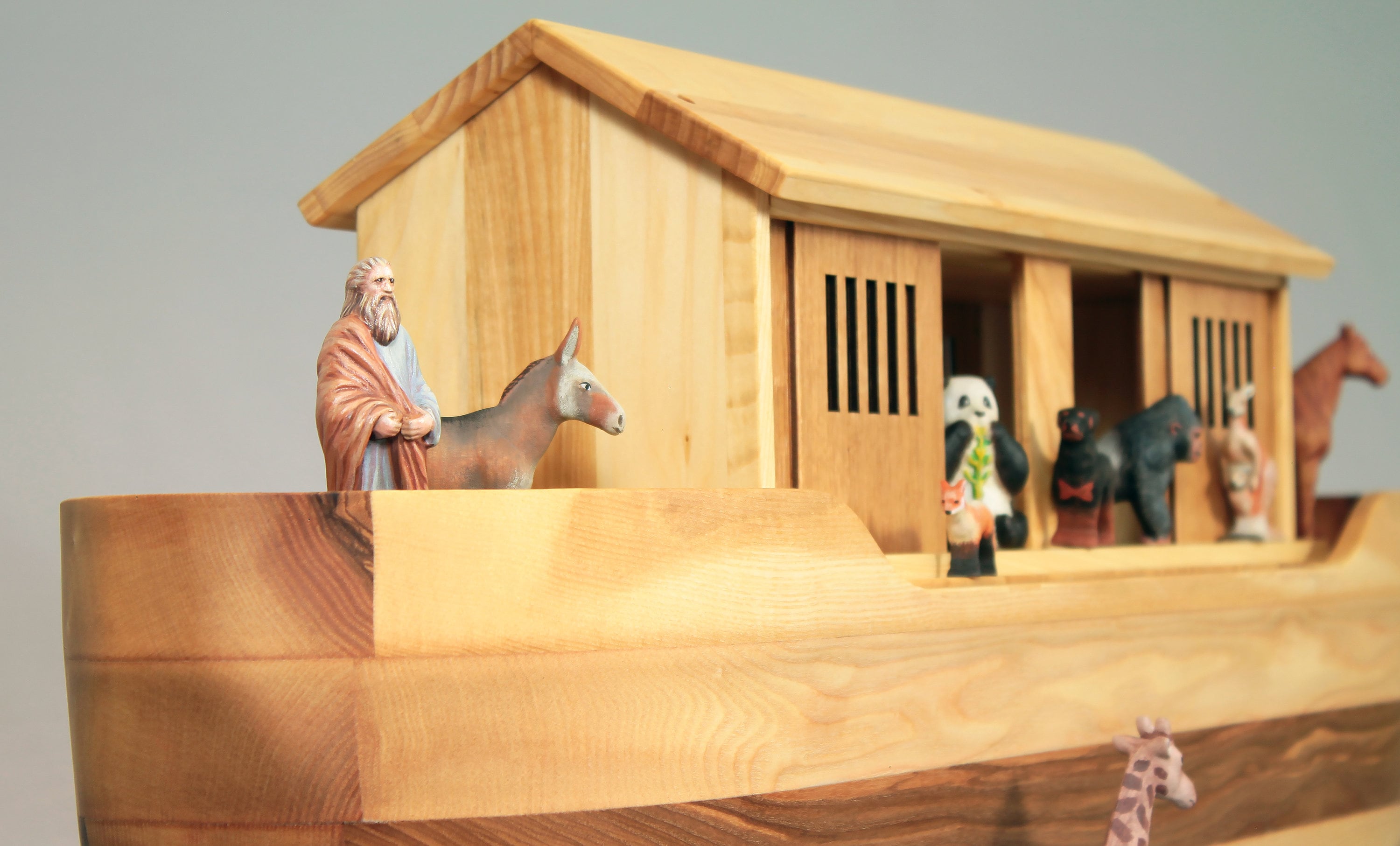 Handmade Wooden Noah's Ark Toy: 29 Animal Figures, Waldorf Montessori ...