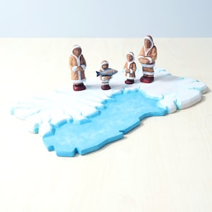 Handmade Wooden Inuit People Playset: Arctic Eskimo Adventure Toy - Etsy