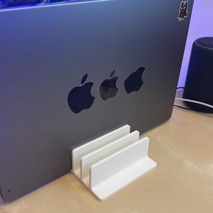 MacBook Pro Vertical Stand - Etsy