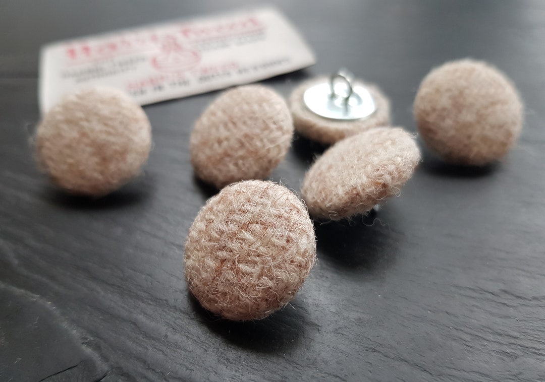 Cream Harris Tweed hand covered buttons 19mm, 23mm, 25mm or 31mm button ...