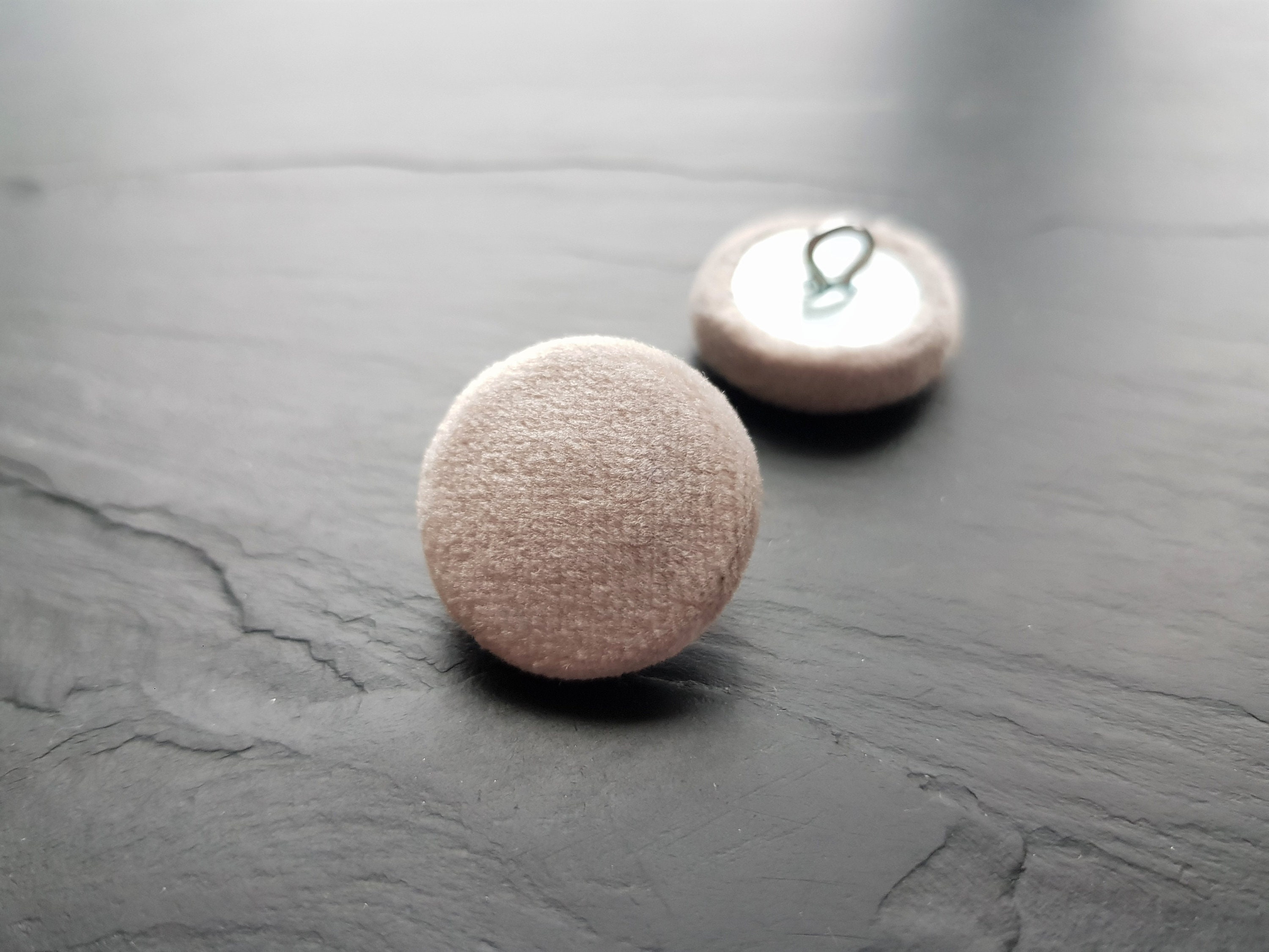 Light grey velvet buttons hand covered buttons 19mm or 25mm | Etsy
