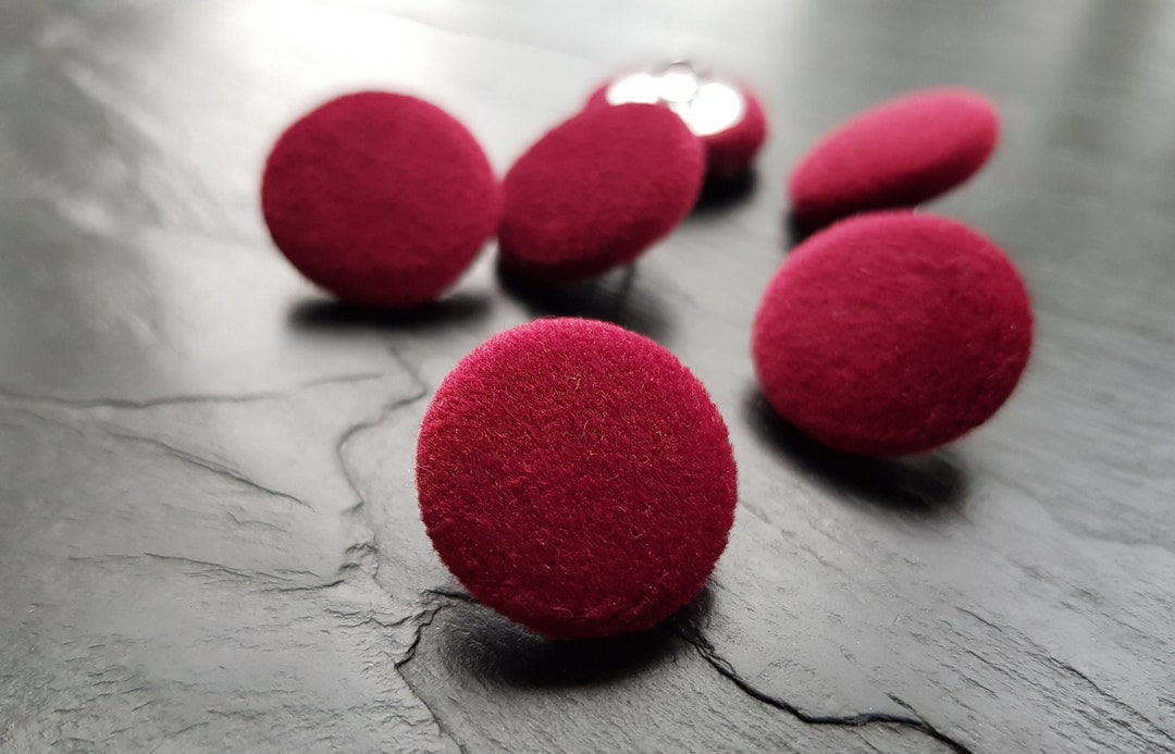 Raspberry Velvet Buttons, Hand Covered Metal Shank Buttons - Etsy