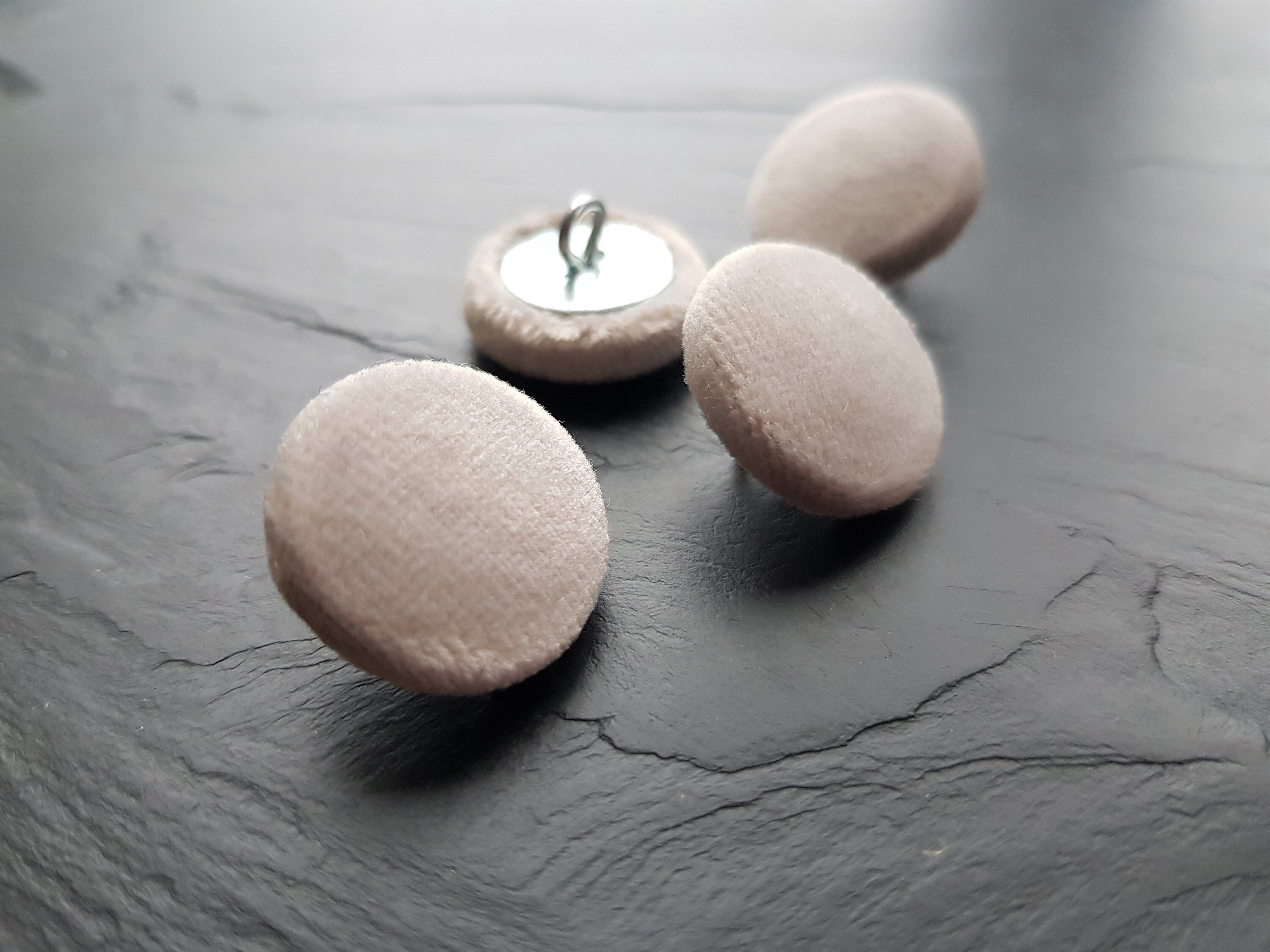 Light grey velvet buttons hand covered buttons 19mm or 25mm | Etsy