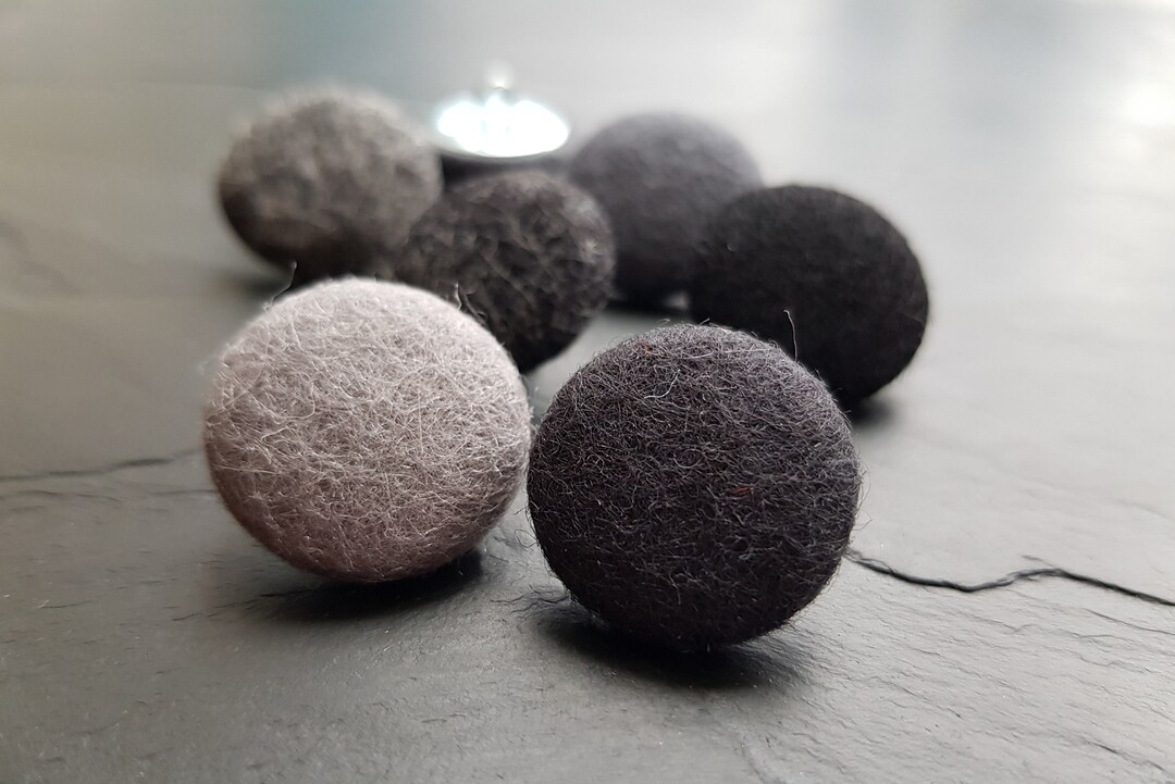 Grey & Black Felt Buttons 100% Wool Hand Covered 19mm Metal Shank ...