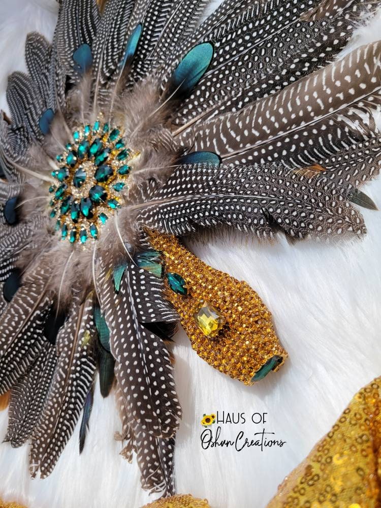 Oshun Ibu Akuaro Goddess Orisha Oshun Ochun Inspired Feather ...