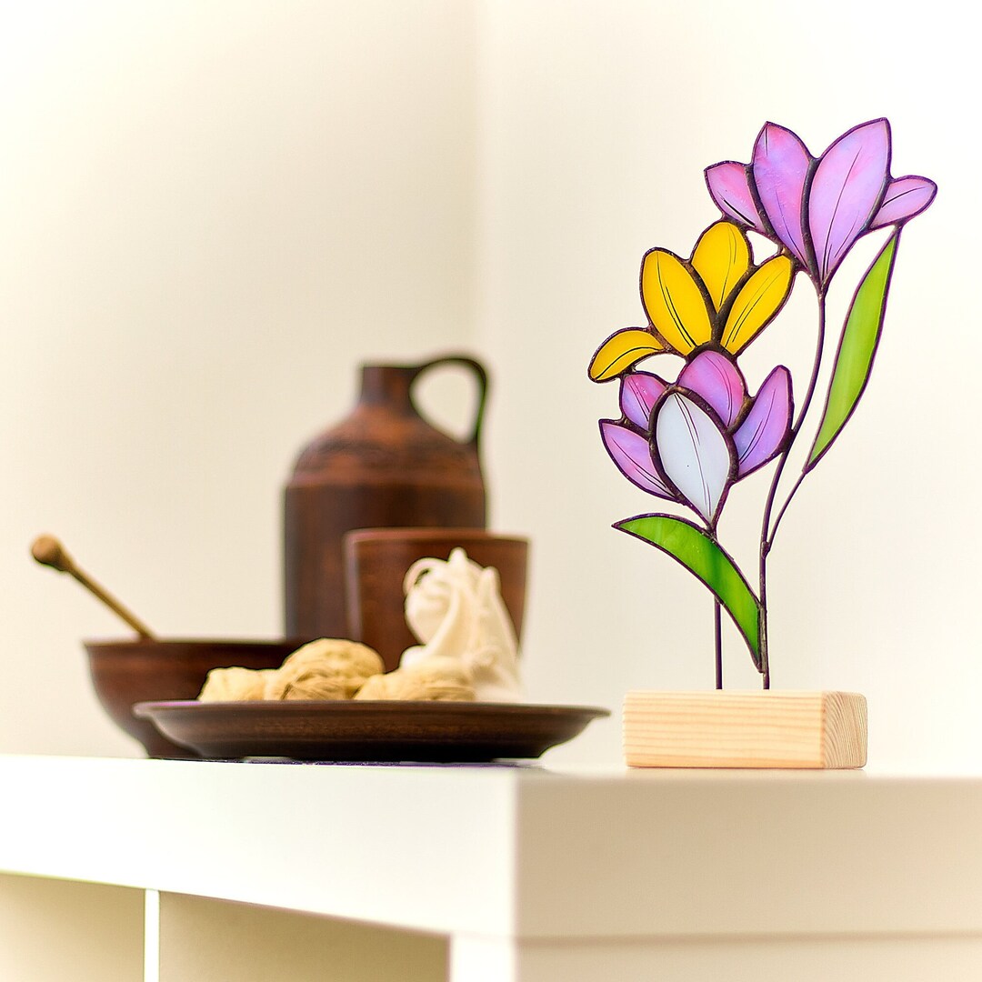 Crocus Flower Stained Glass Desk Standing Decor on Wooden Platform - Etsy