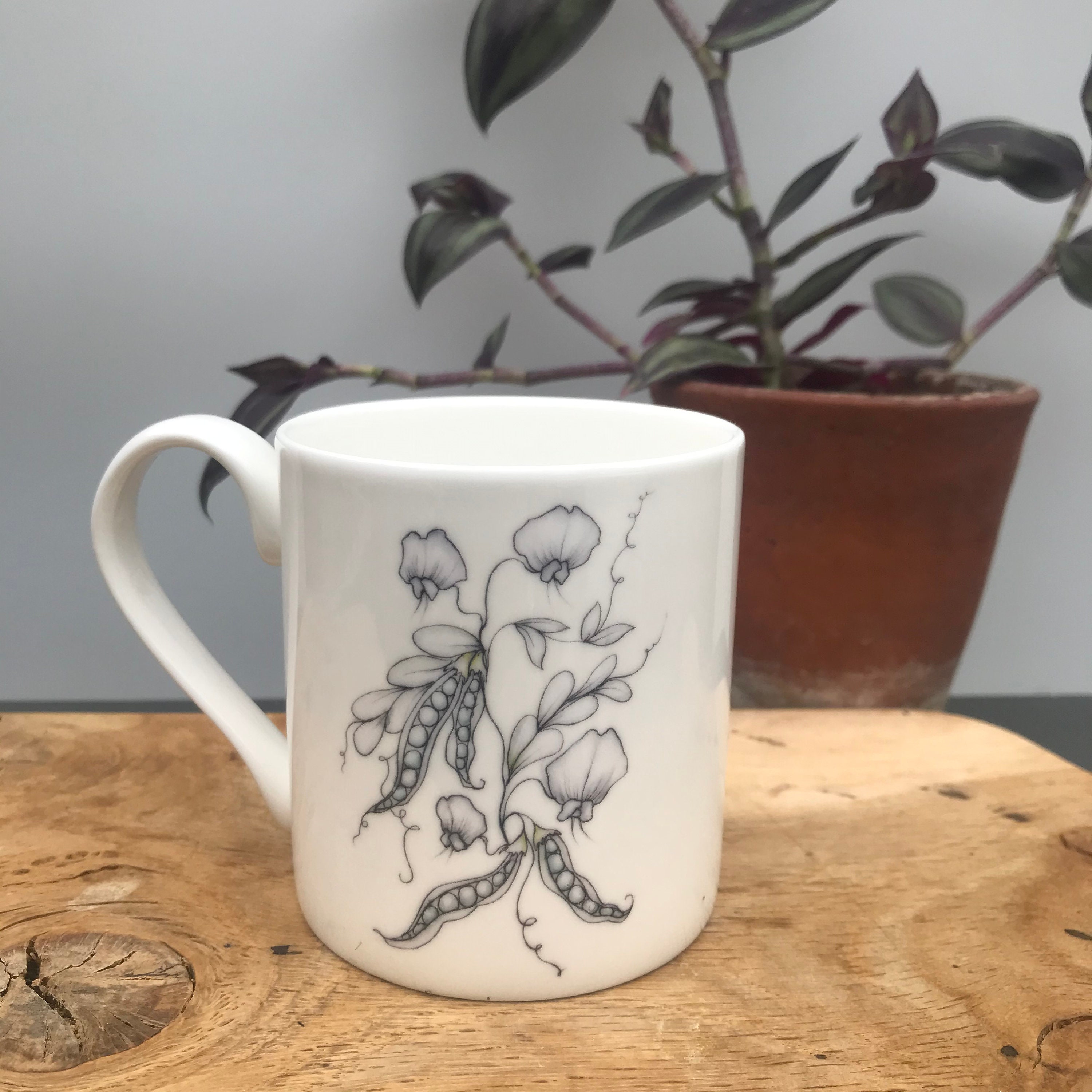 Trailing Pea 2 Pint Pitcher Bone China Pitcher Sweetpea Jug - Etsy UK