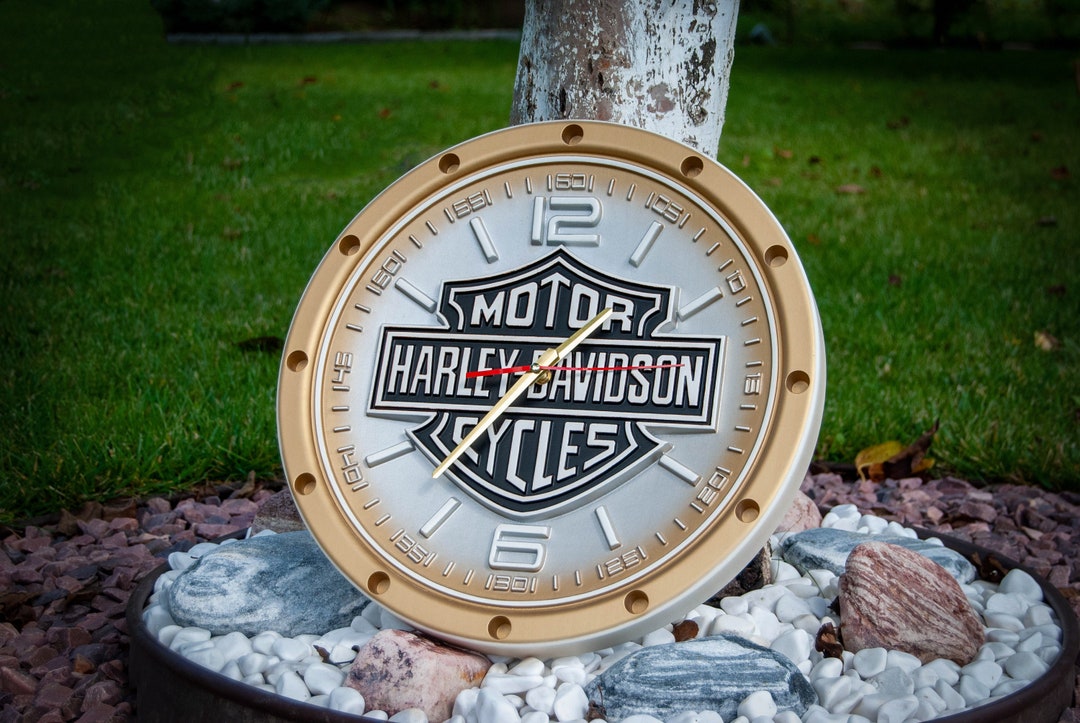 Round Harley Davidson Inscribed Clock of Natural Wood Biker - Etsy