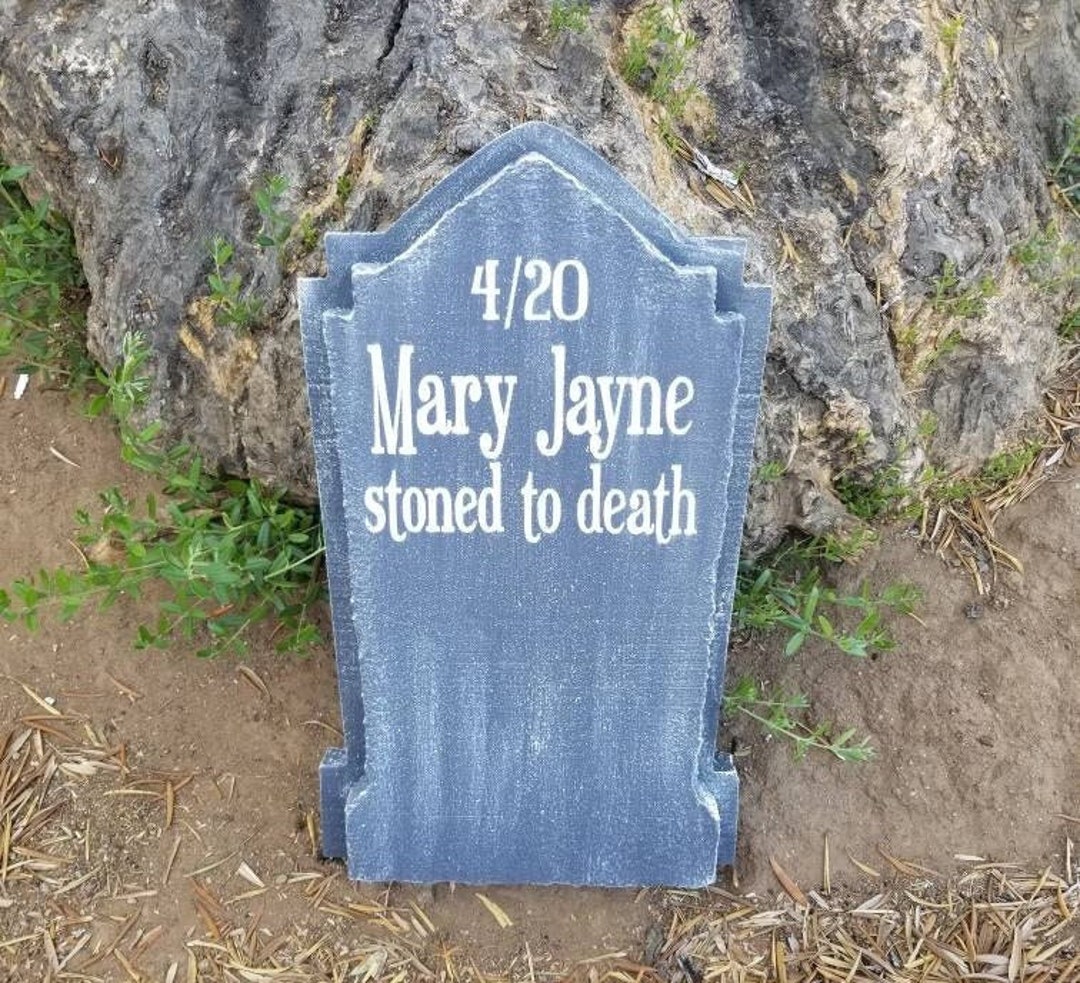 Custom Halloween Tombstone: Mary Jayne Gravestone, Funny Halloween ...