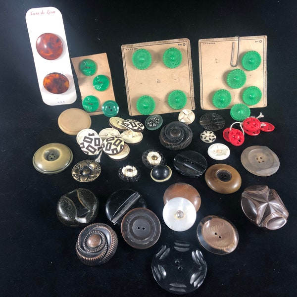 Bakelite Buttons - Etsy