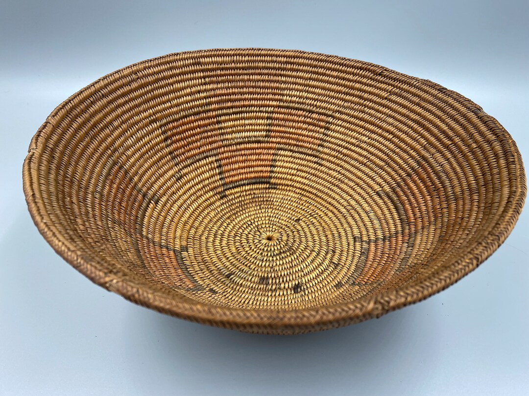 Basket / Native American / Navajo Spider Woman Cross Pattern Early ...