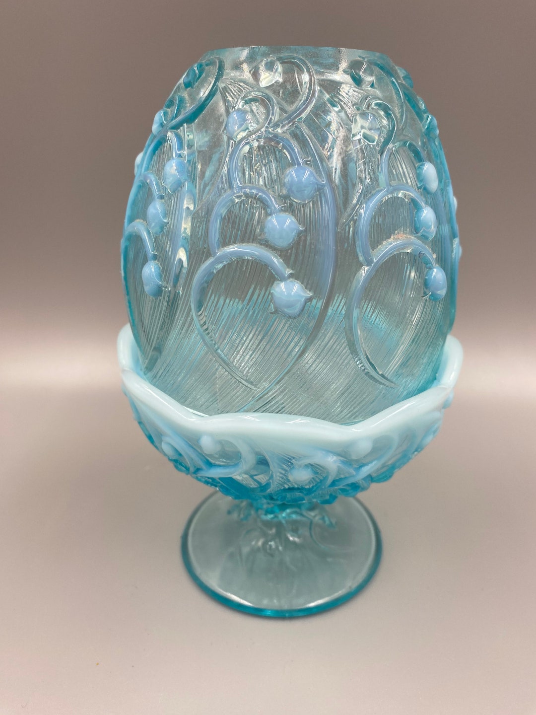 Fenton / Vintage Fenton / Fenton Opalescent Ice Blue Lily of the Valley ...
