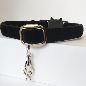 Vampire Bat Black Velvet Cat Collar: Halloween Esoteric Kitten Collar ...