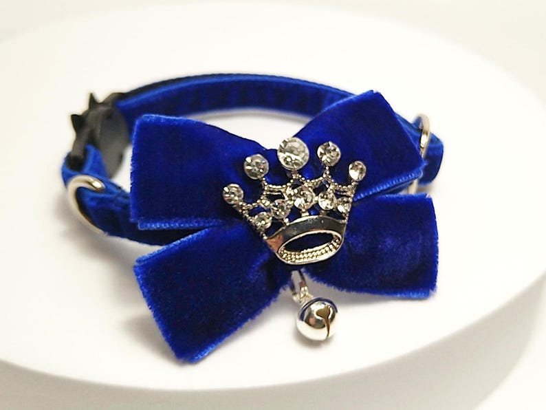 Royal Blue Velvet Cat Collar: Crown Bow, Breakaway Option - Etsy
