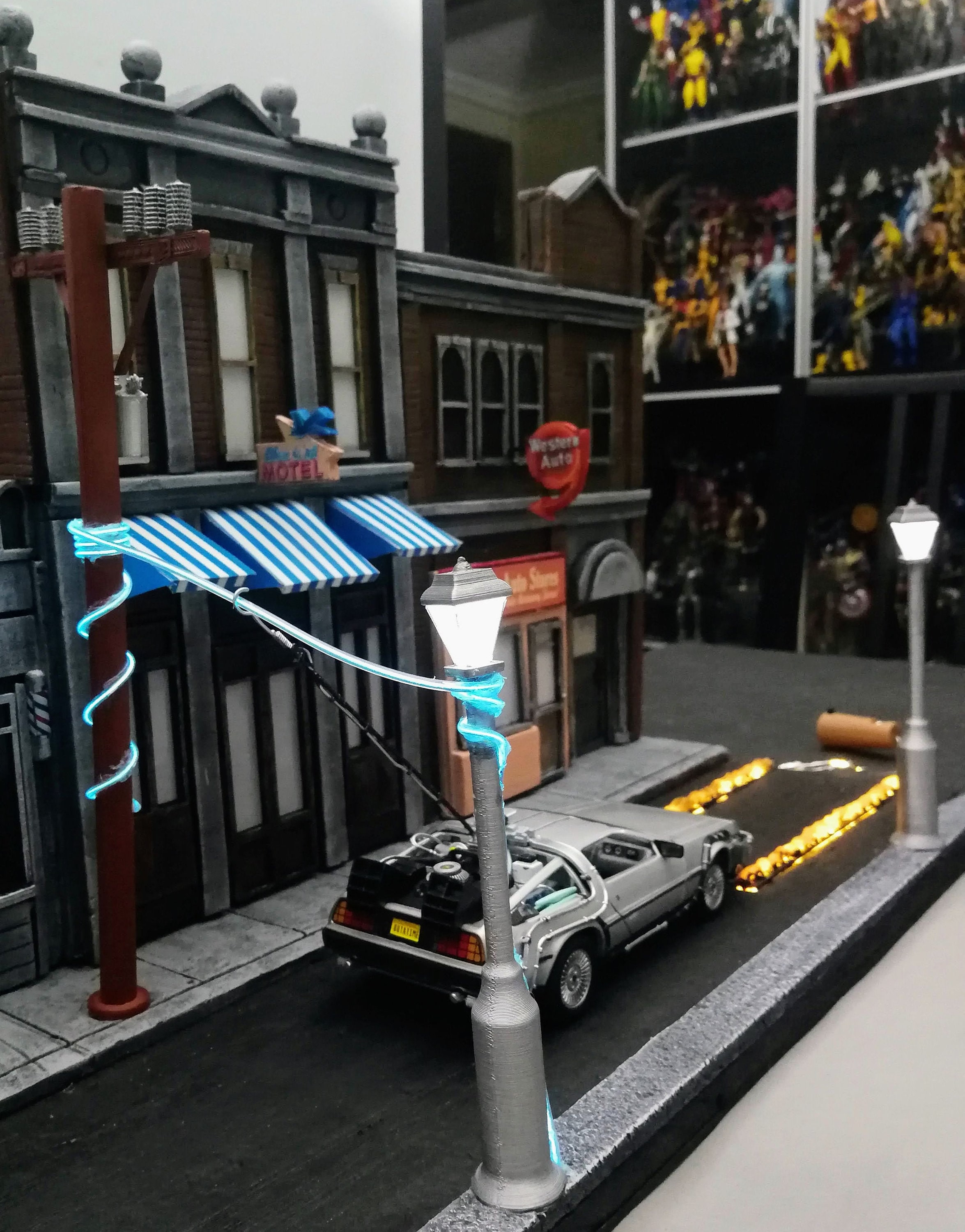 Back to the Future 1:24 Scale Diorama - Etsy