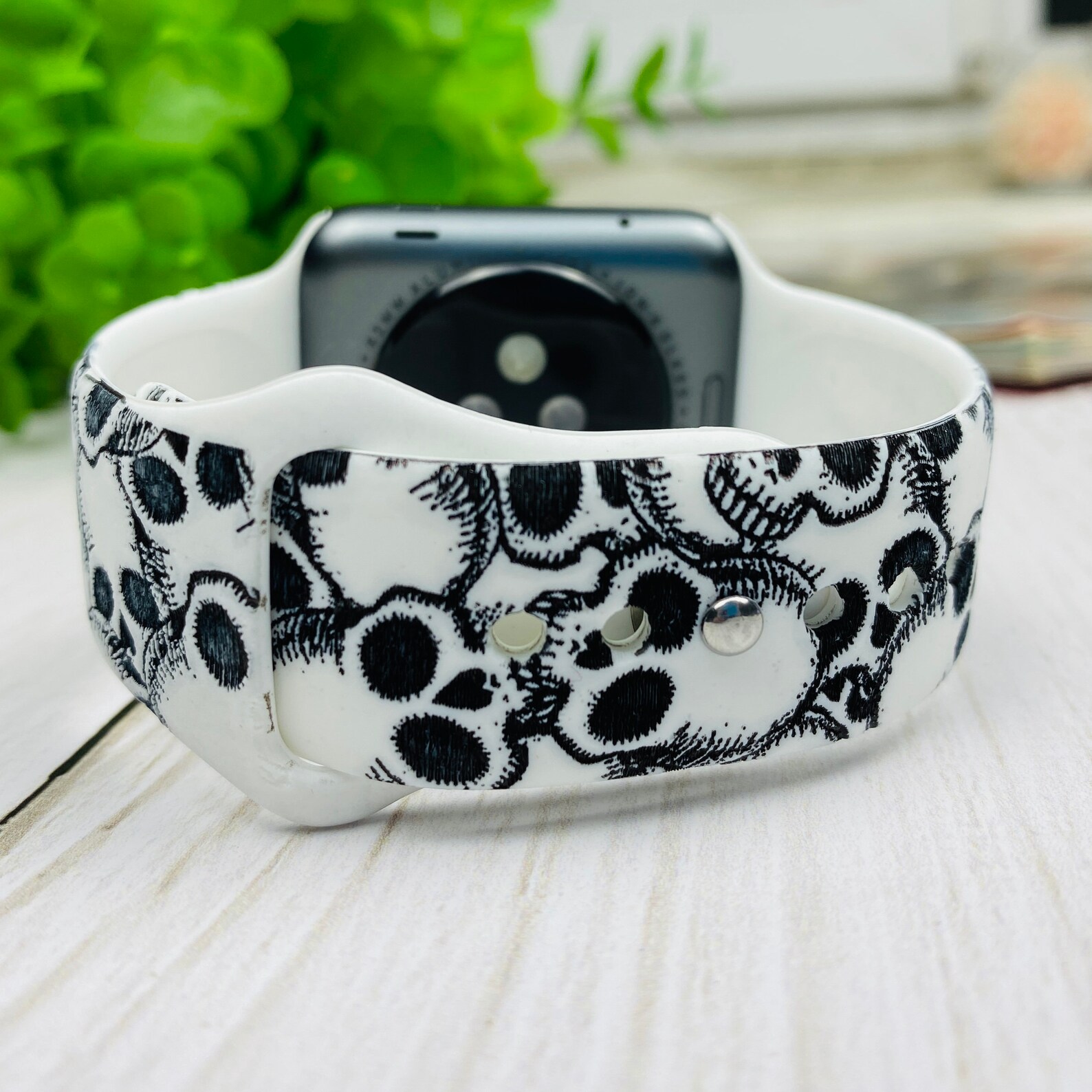Skull Watch Band Skulls Silicone Apple Watch Band for 38 40 41 42 44 ...