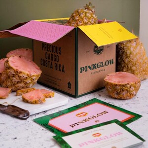 The Pinkglow® Pink Pineapple Gift Box - Etsy