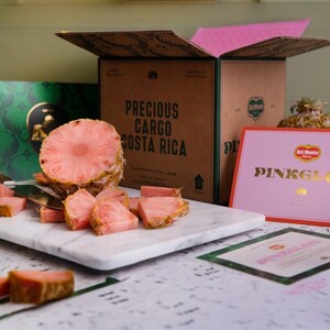 The Pinkglow® Pink Pineapple Gift Box - Etsy