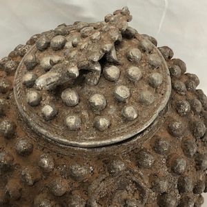 A Stunning Lobi Scorpion Pot / Ceremonial Vessel From Burkina Faso ...